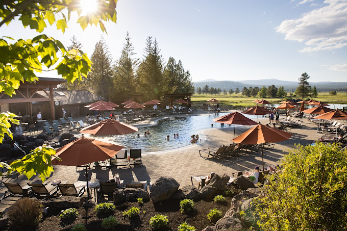 Lodge Village | Guest Rooms & Suites at Sunriver Resort